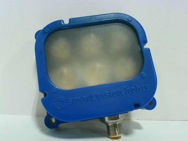 Smart Vision Lights S75-625 Red LED Brick Spot Light 24VDC – Ideal Surplus