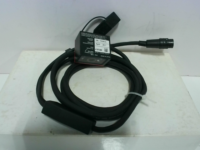 Keyence SR-700HA Industrial Ultra-Compact Fixed Type Barcode Reader ...