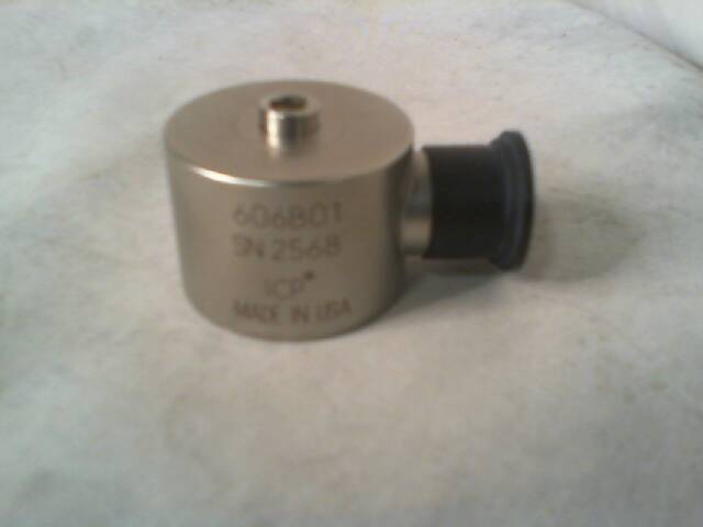 IMI 606B01 Industrial ICP Accelerometer – Ideal Surplus