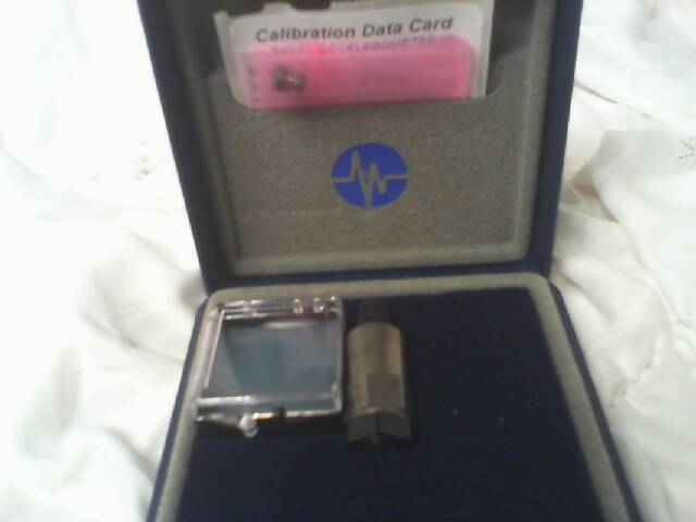 PCB PIEZOTRONIC 353B04 ACCELEROMETER – Ideal Surplus