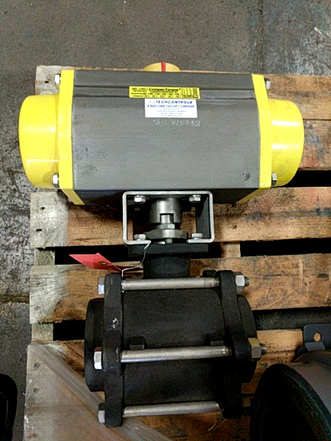 Apollo 3TS-070-60A Pneumatic Actuator w/ 3" Ball Valve – Ideal Surplus
