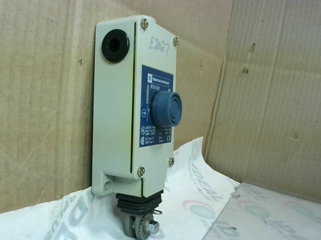 Telemecanique XY2-CH H7 Cable Pull Switch – Ideal Surplus