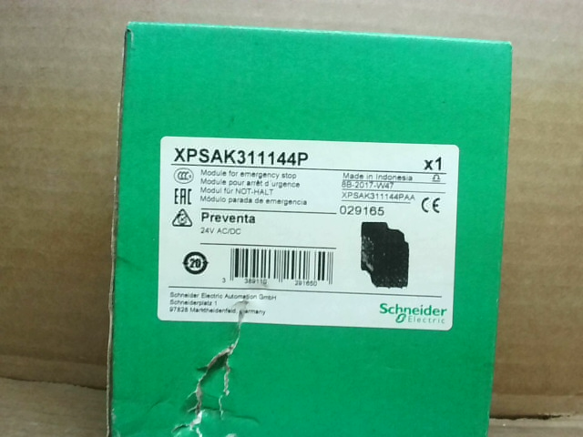 Schneider XPSAK311144P Preventa Safety Relay. – Ideal Surplus