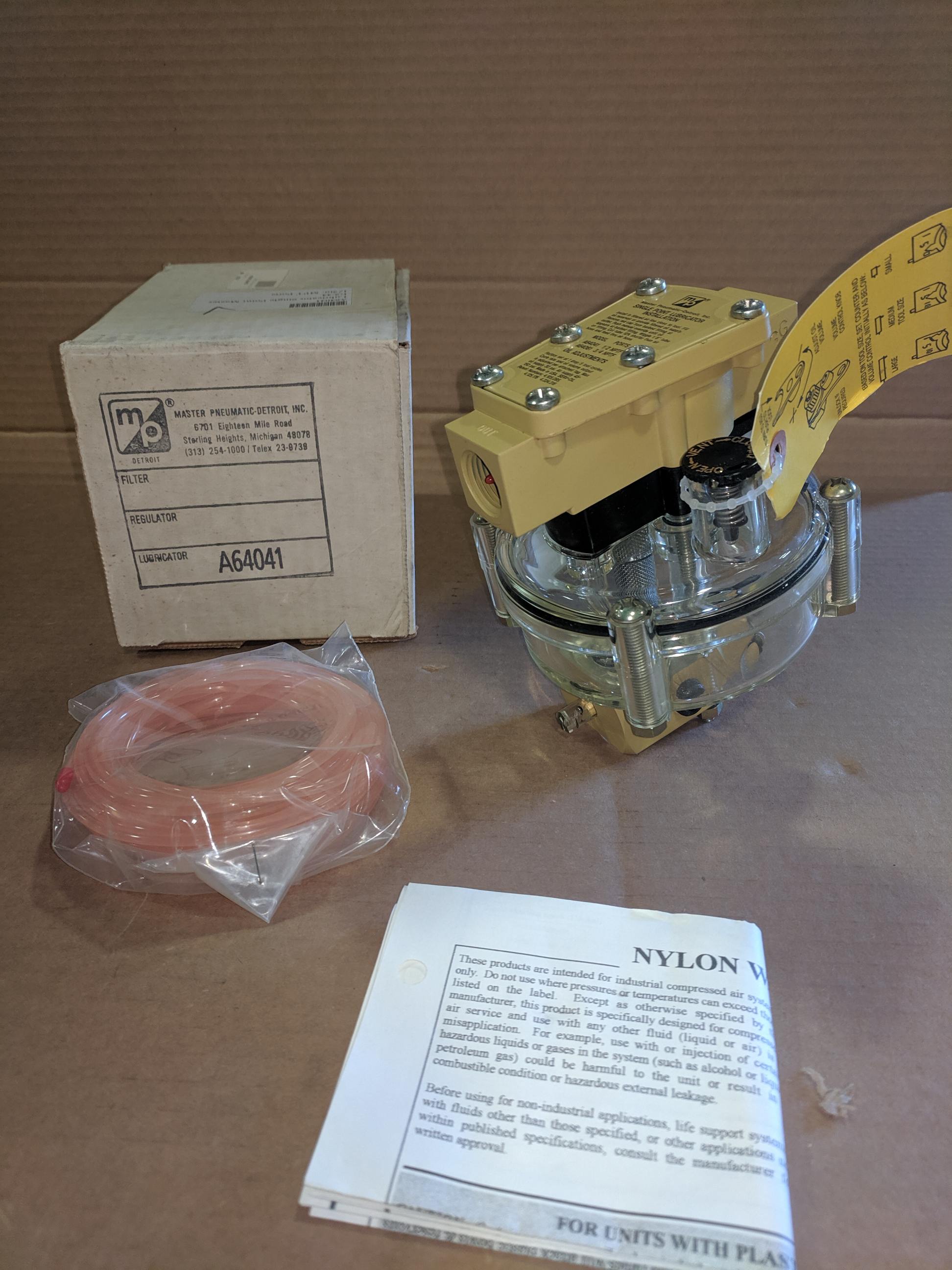 Master Pneumatic A64041 Single Point Lubricator 1/2" NPTF – Ideal Surplus