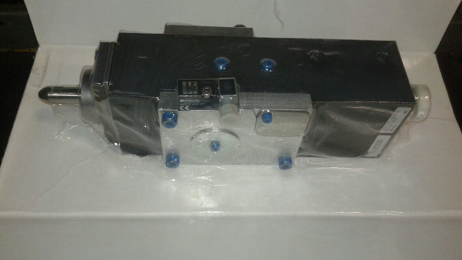 PHD PLC5T-1-16B-D01-F01-SP00 PIN CLAMP Reconditioned! – Ideal Surplus