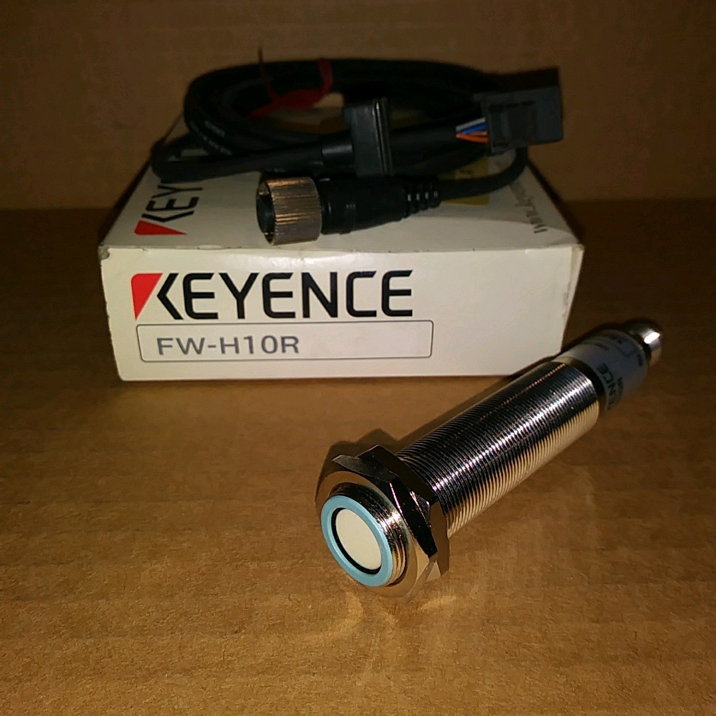 Keyence FW-H10R Ultrasonic Sensor – Ideal Surplus
