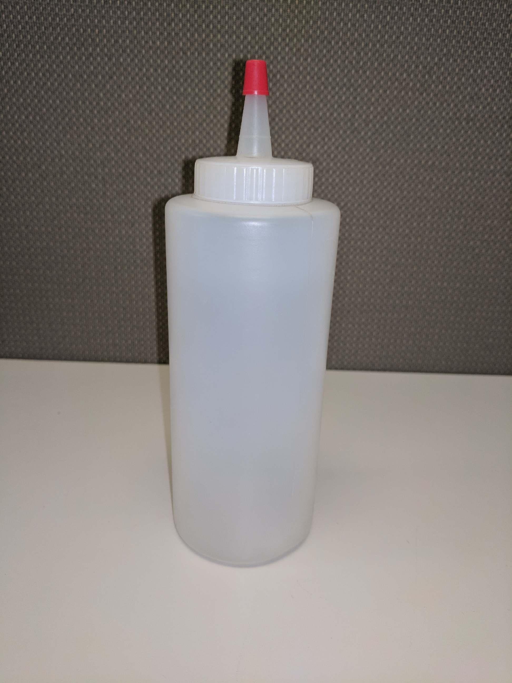 3M 37720 12 OZ ROUND DETAILING SQUEEZE BOTTLE 24-PACK – Ideal Surplus