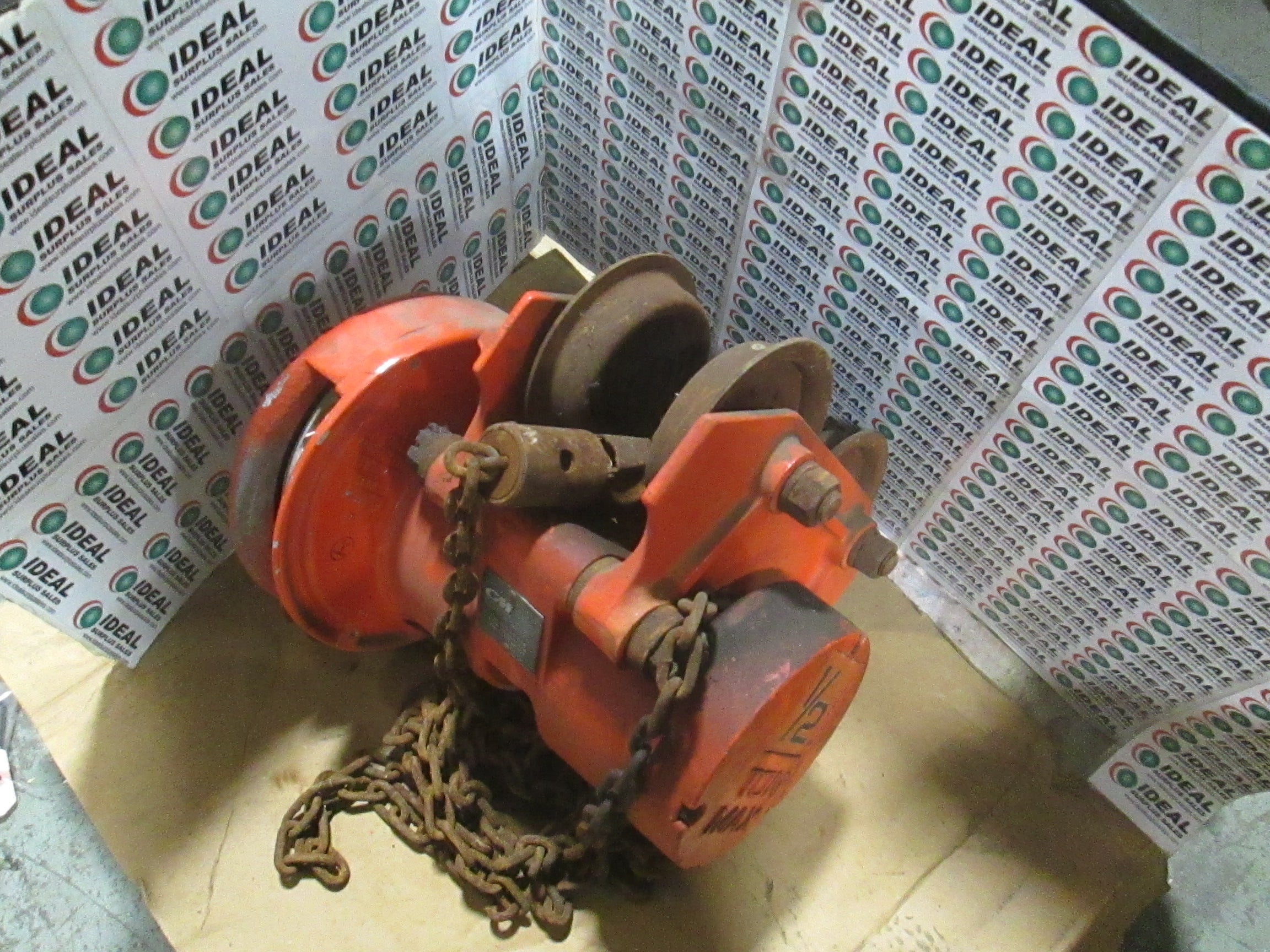 LOW HEARDROOM TROLLEY HOIST, CM, 648, 1/2 TON MAX – Ideal Surplus