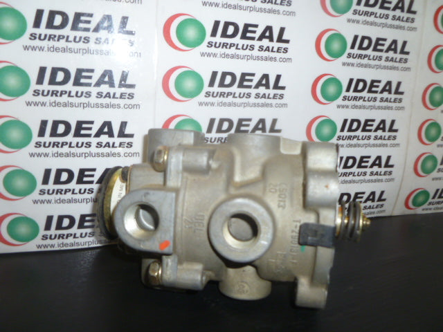 BENDIX E6 VALVE – Ideal Surplus