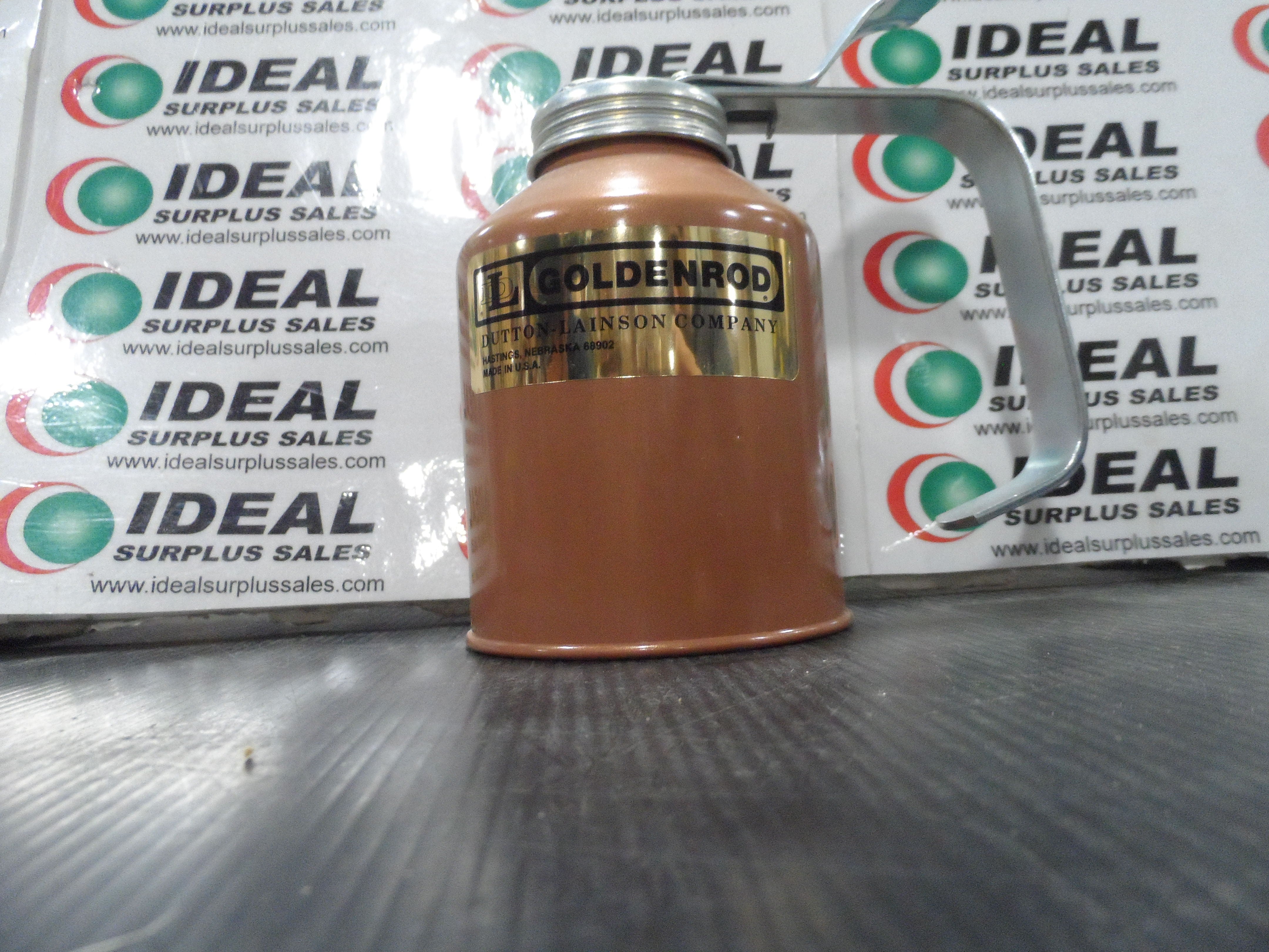 Industrial Pump Oiler W/ Angle Spout 720 – Ideal Surplus