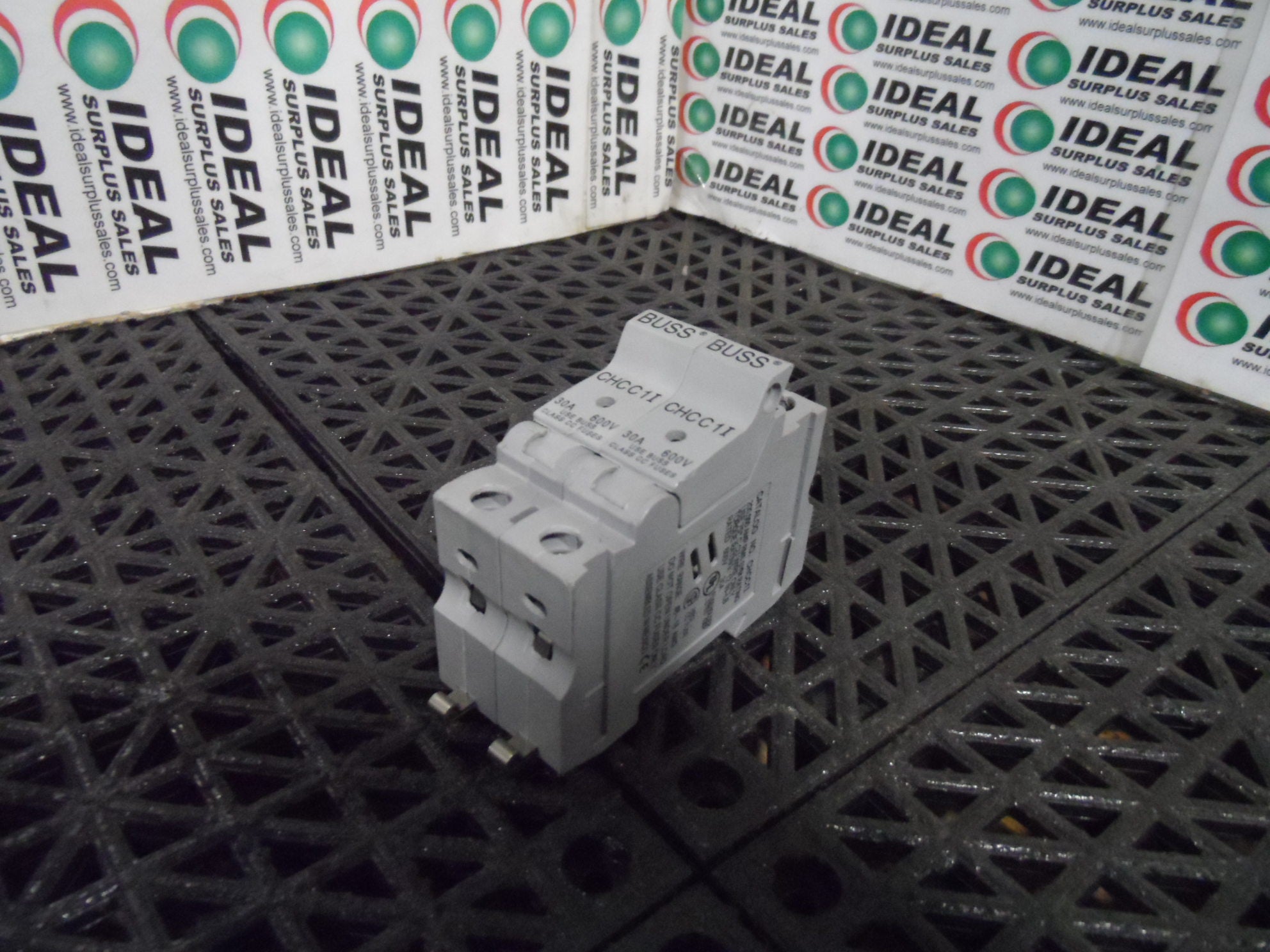 Bussmann CHCC1I Fuse Holder 30A 600V – Ideal Surplus