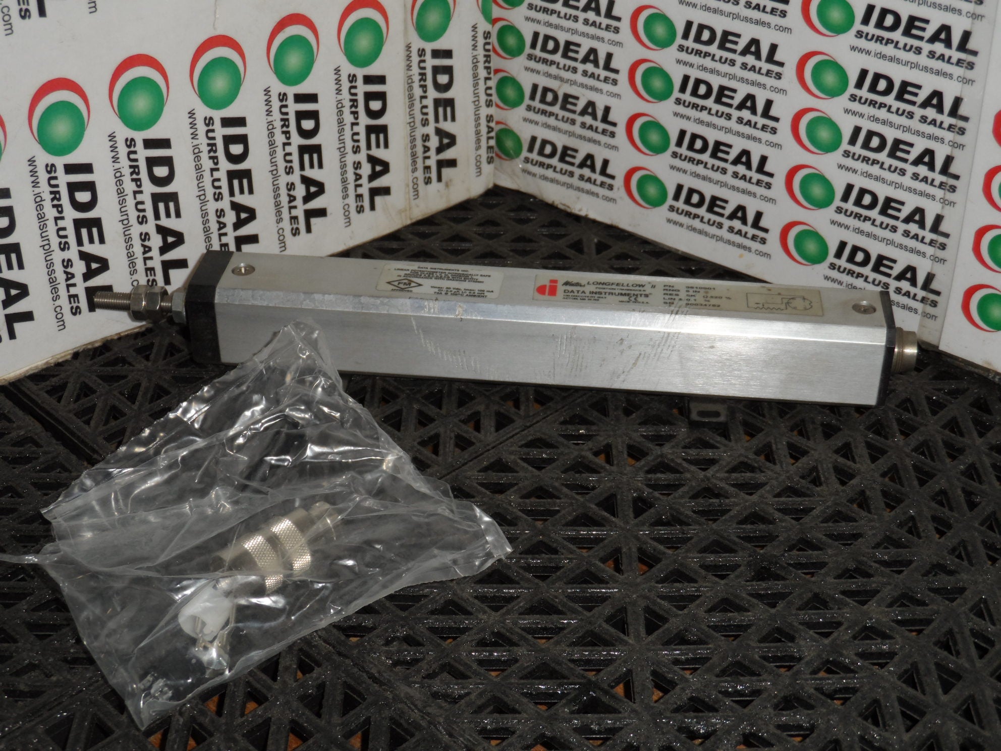 DATA INSTRUMENTS 9810901 TRANSDUCER – Ideal Surplus