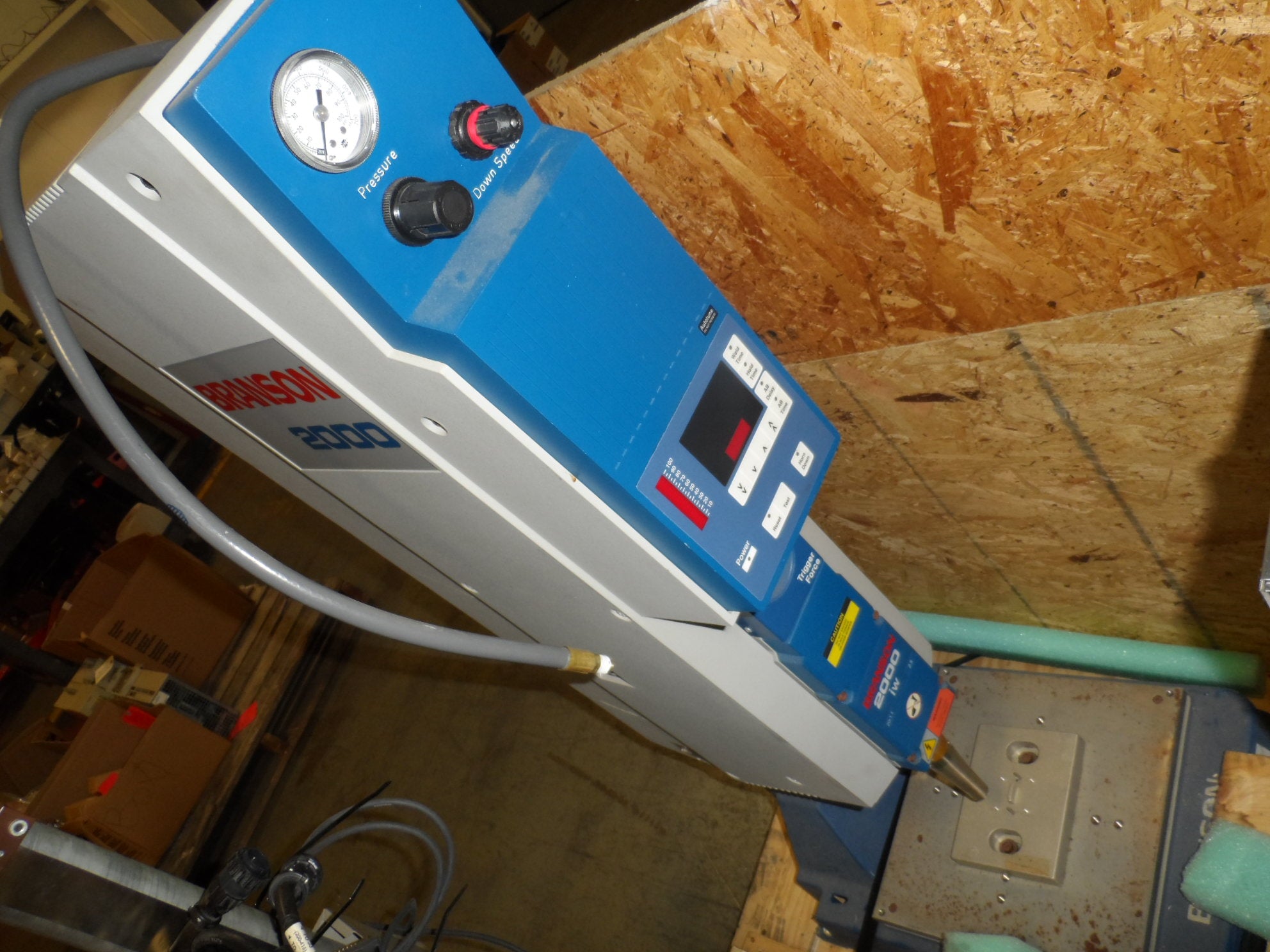 Branson 2000IW Ultrasonic Welder – Ideal Surplus